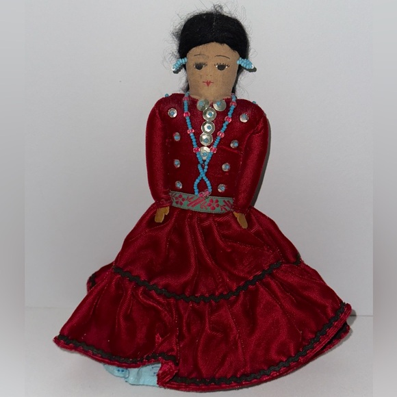 Navajo | Art | Navajo Handmade Doll 98s With Artist Signature | Poshmark